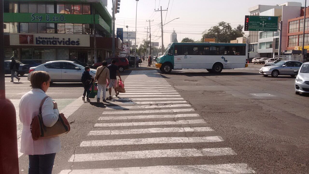 Obligaciones Del Peatón Según El Reglamento De Movilidad